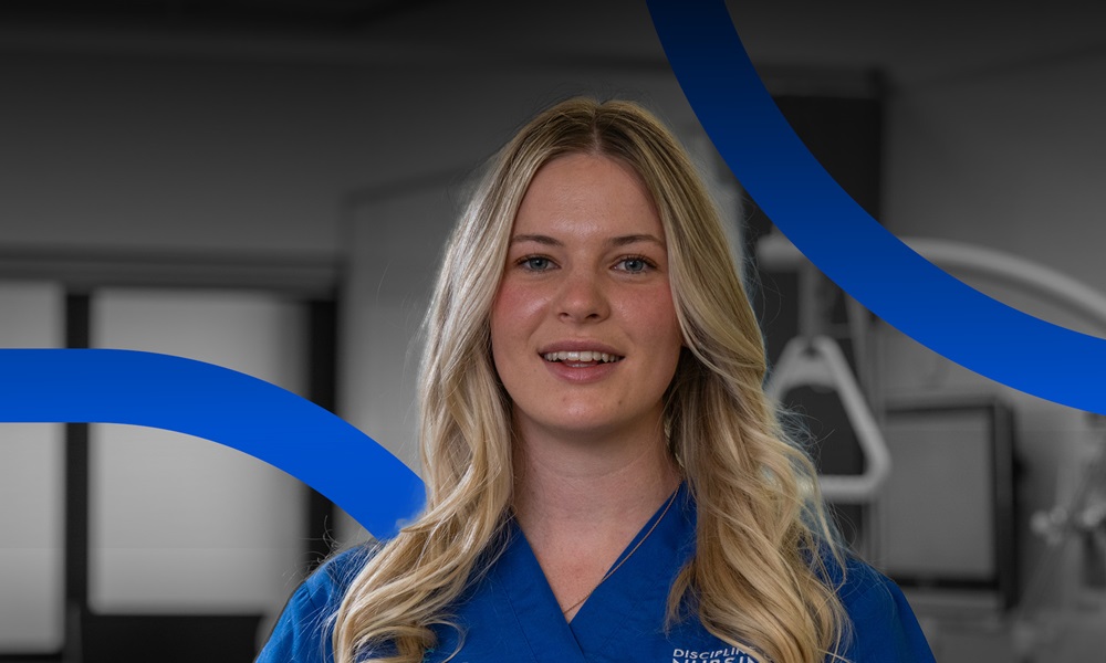 0 VET provides an ideal start to Hannah's nursing career